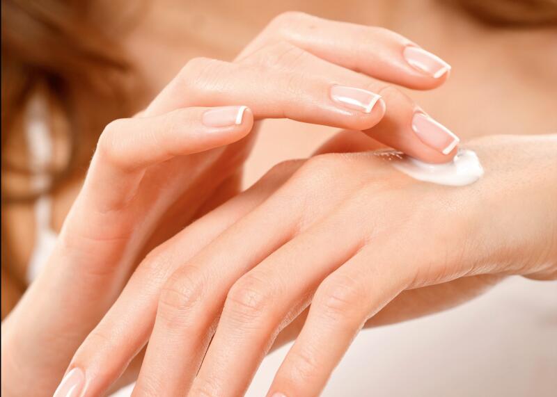 Crème, pommade eczéma : que faut-il utiliser ? | Ducray