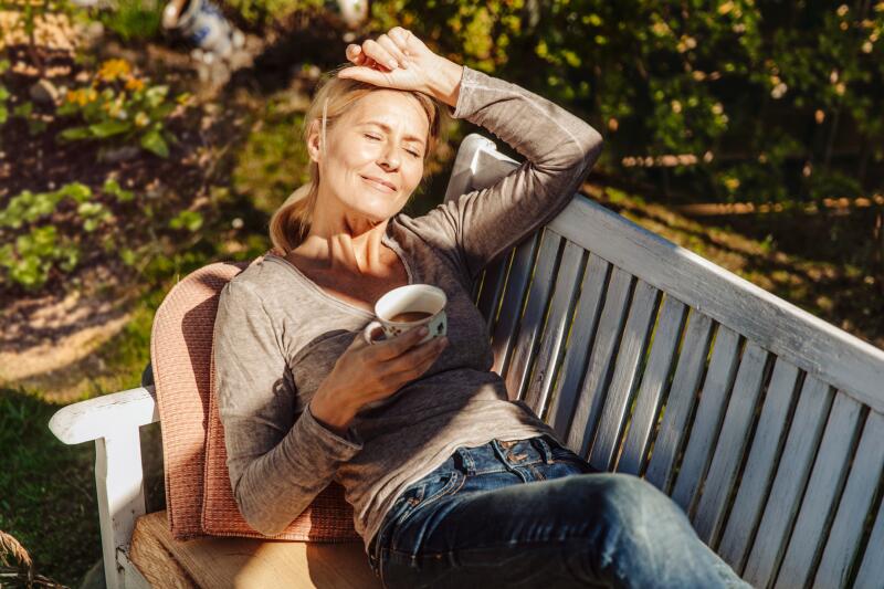 Macchie marroni sulle mani | Ducray