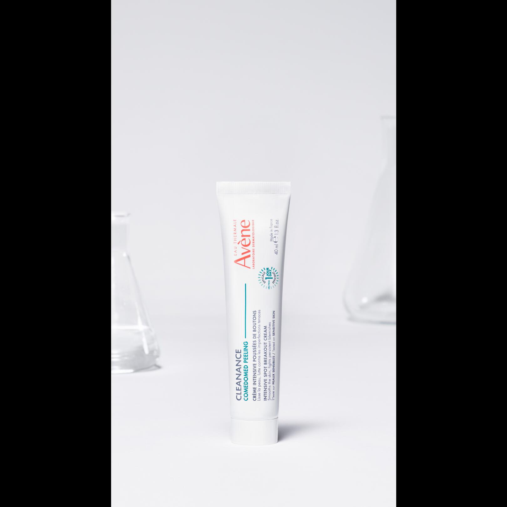 CLEANANCE COMEDOMED PEELING Crème intensive poussées de boutons | Eau ...